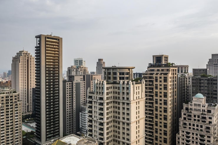 Top Reasons to Invest in Runwal Chembur Collector Colony
